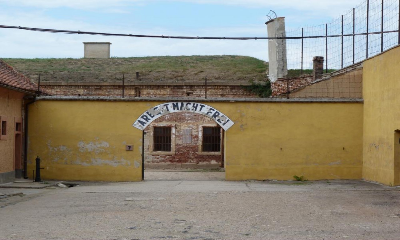 Terezín with Admissions